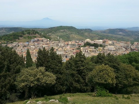 Sicily, Buccheri city tours | IZI Travel